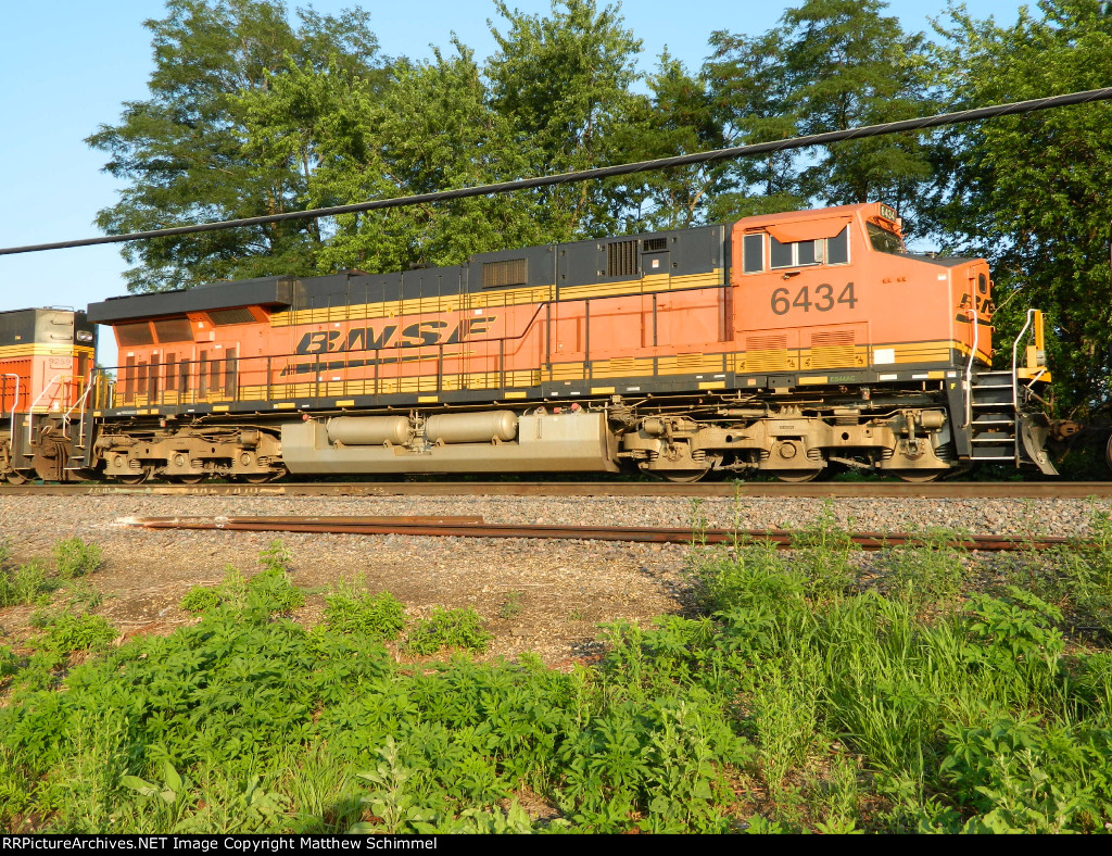 BNSF 6434